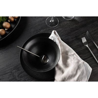 Wabi sabi skål Ø18 cm - Sort - 93 DKK - Dybe tallerkener - Trendrum.dk